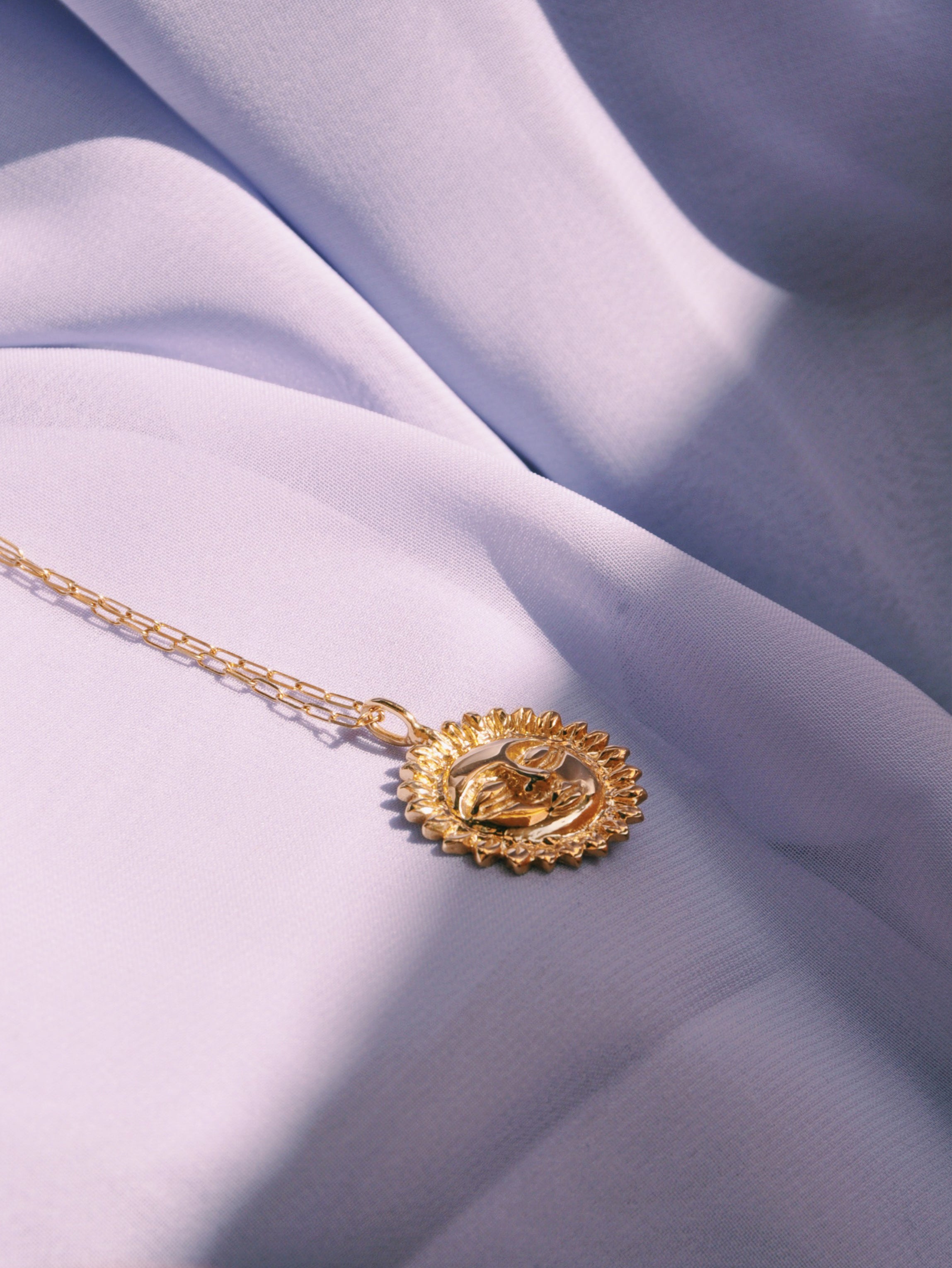 El Sol, nuestra manera de brillar – Morgana Sanderson