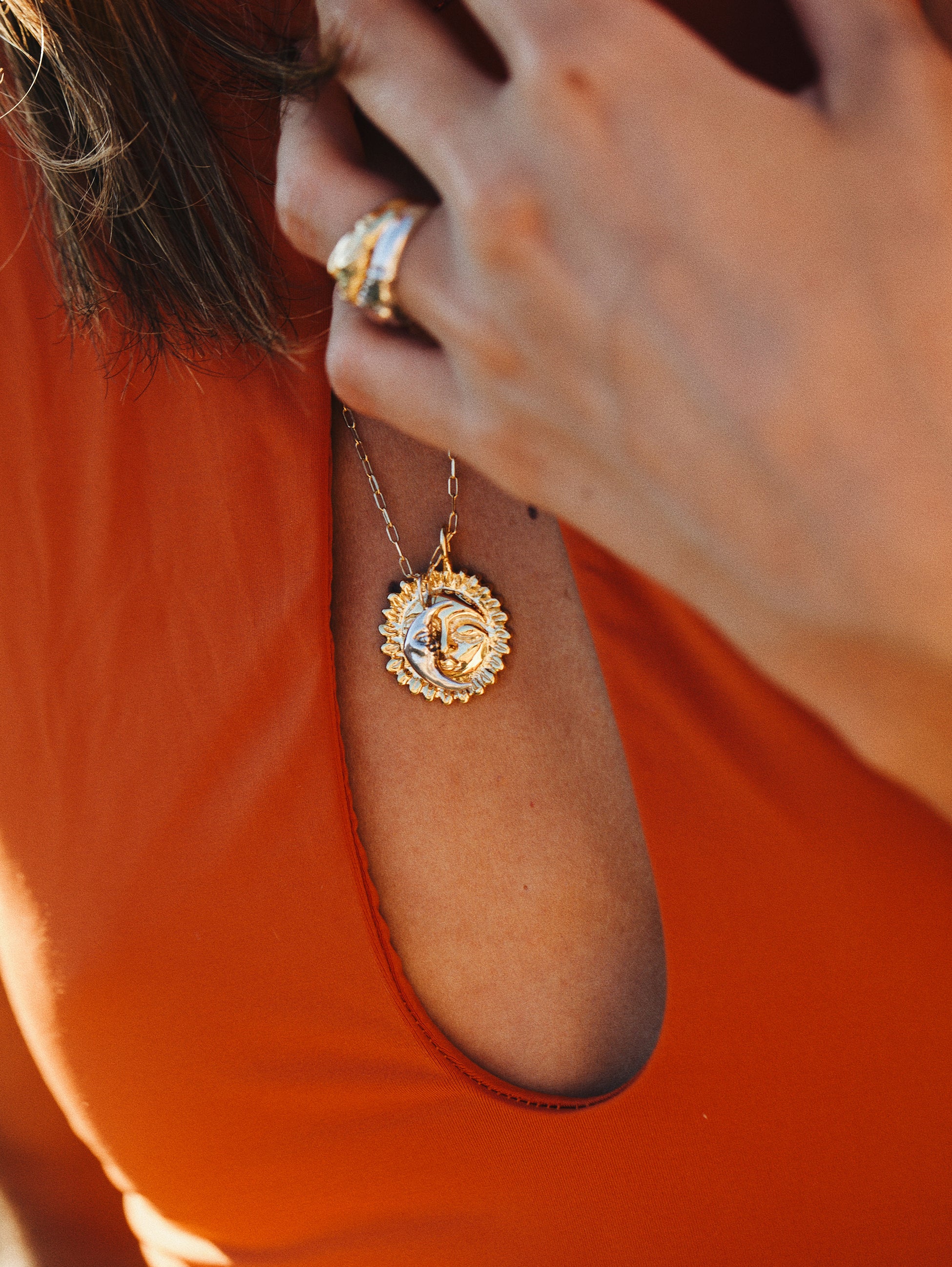 Eclipse (Collar Sol y Luna) - Amuleto en Plata 925 y Chapado en Oro 18k ...