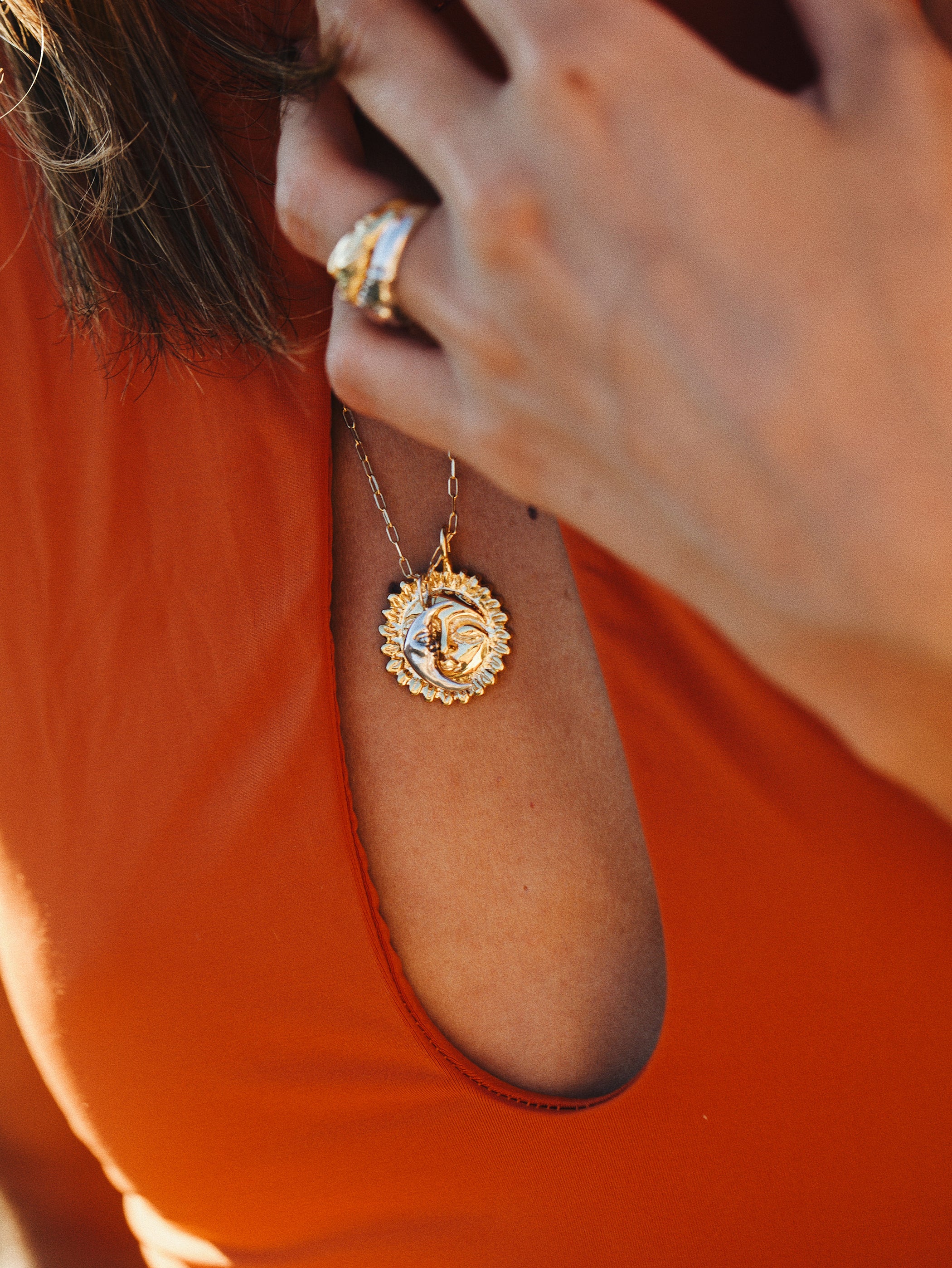 Eclipse (Collar Sol y Luna) - Amuleto en Plata 925 y Chapado en Oro 18k ...